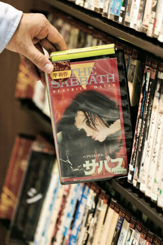 『SHIBUYA TSUTAYA』のVHSコーナーで映画ハンティング。 | POPEYE Web | ポパイウェブ